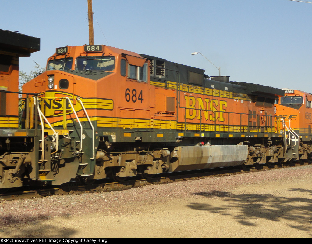 BNSF 684